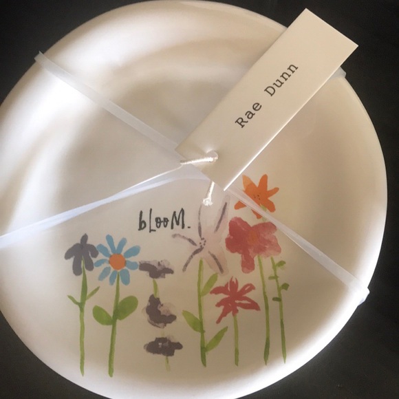 Rae Dunn | Other | Rae Dunn Spring Bloom Set 4 Plates Tray Creamer ...
